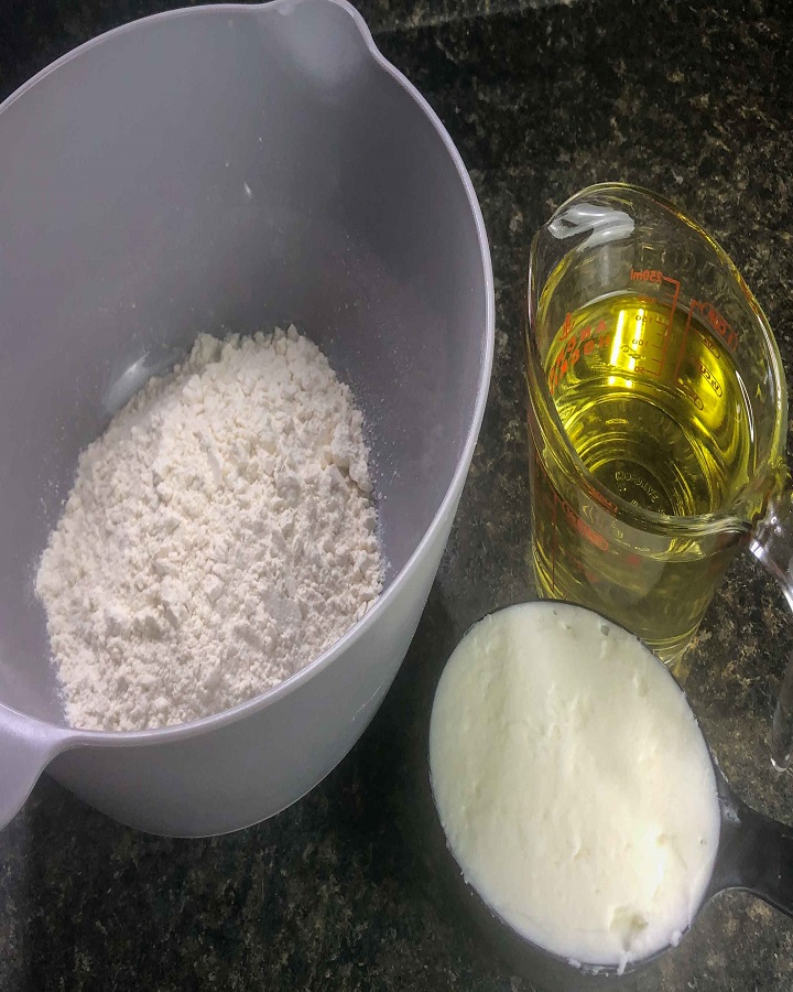 Homemade Pan Release (Baking Spray) - The Duchez Kitchen